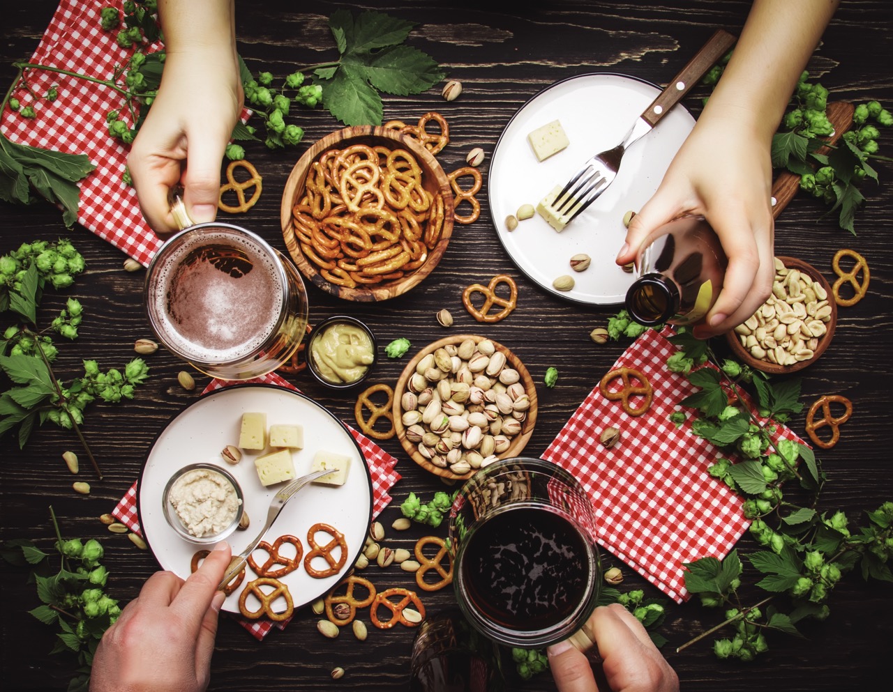 The Benefits of Cooking at Home vs. Eating Out - Uncommon Food